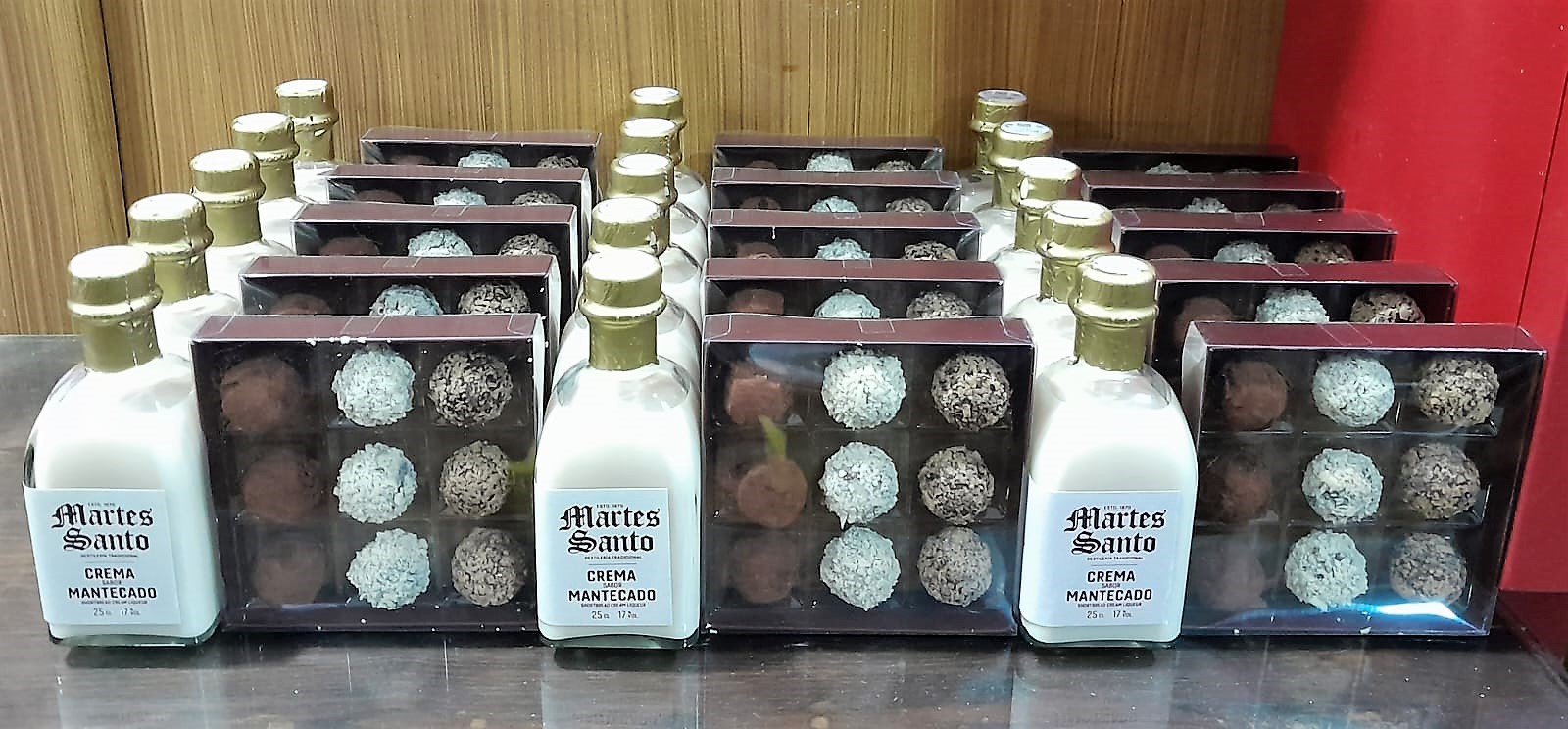 Presentamos la nueva Crema de Mantecado - Destilerías Martes Santo